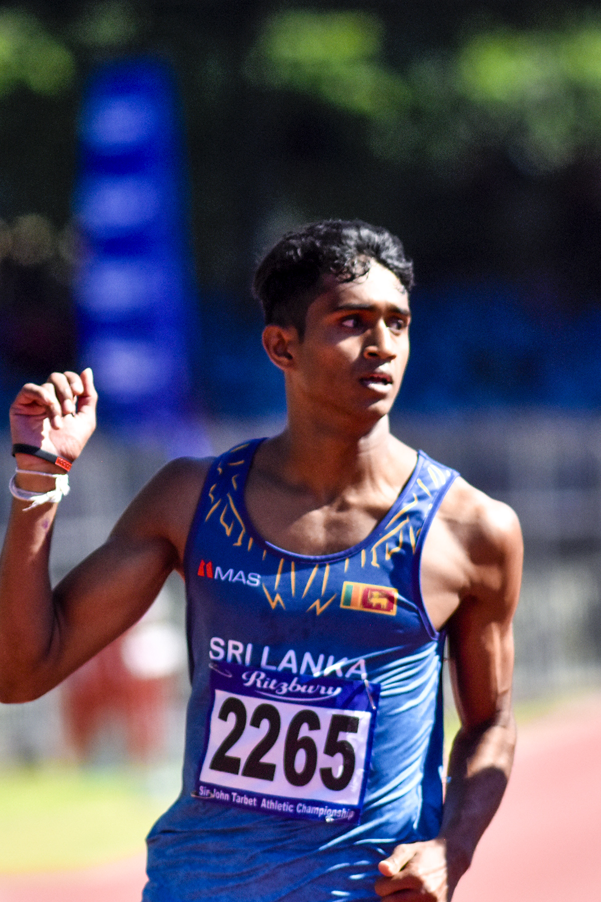 Sadev Rajakaruna shatters Sri Lanka Youth Record in 200m sprint - ePRESS