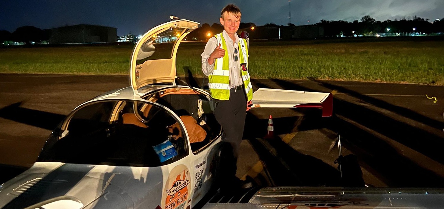 Brisbane teen pilot Byron Waller lands in Colombo on world record quest ...